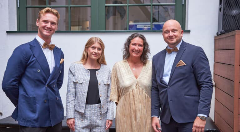 Enova fejrer 1 års fødselsdag - Enova Insurance Brokers ApS